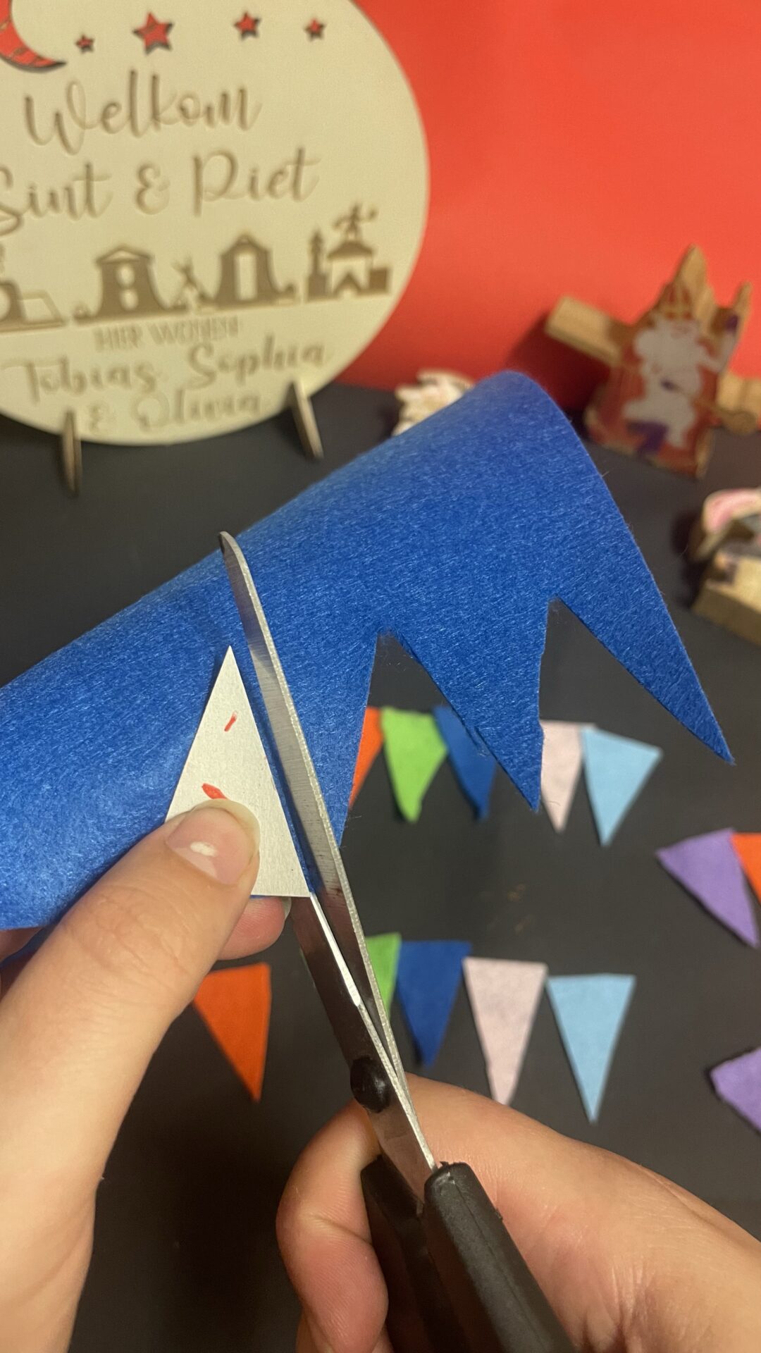 DIY: Maak je eigen houten pakjesboot voor Sinterklaas ...